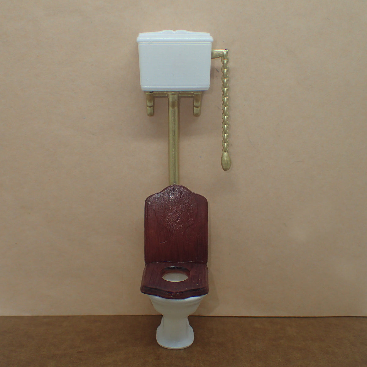 Traditional high cistern toilet KIT, 1/24th scale – Laser Shrink Ray Minis